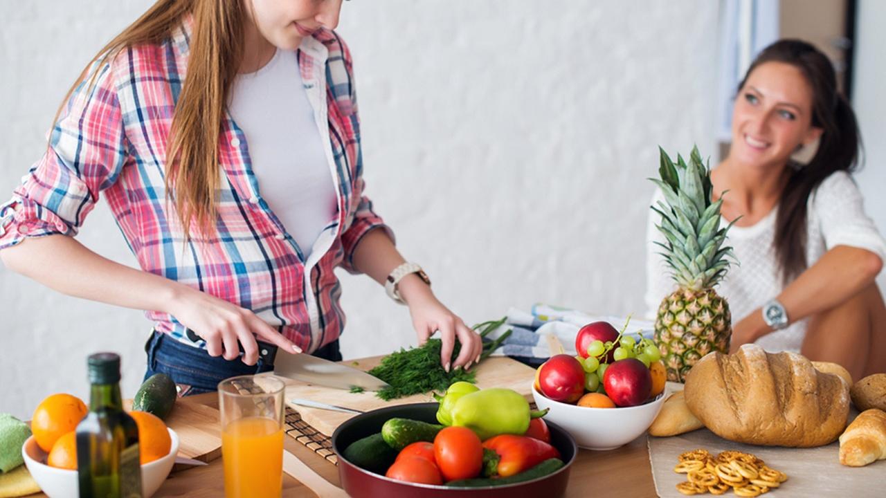 #ТеперьВсеСупер: как быстро организовать девичник | WMJ.ru